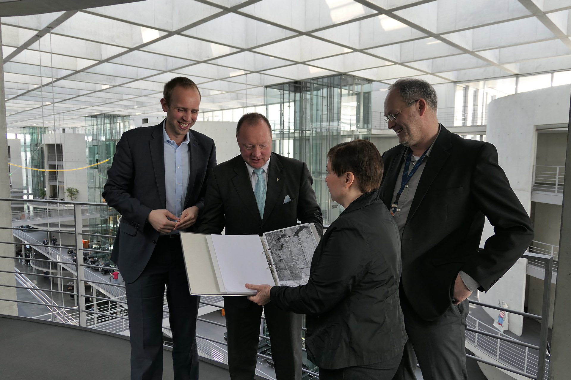 Durchbruch in „Englischer Siedlung“ Alexandersfeld: Bund wird seine ...